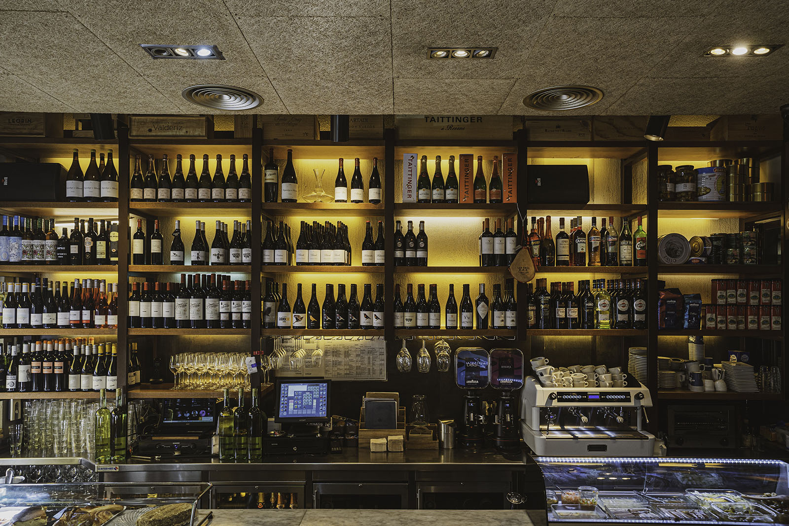 Bar La Botería en Pamplona - Donde el pintxo es arte y el vino es pasión